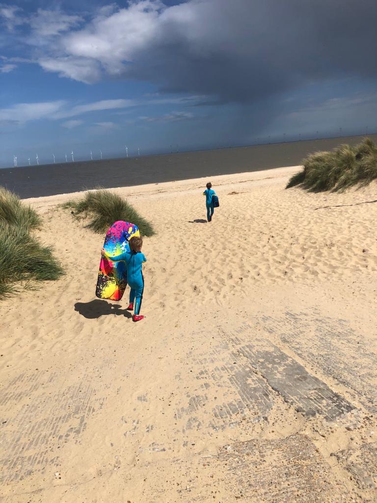 Practical Tips: Our Bodyboarding Kits for Kids – That Mum Travel Life