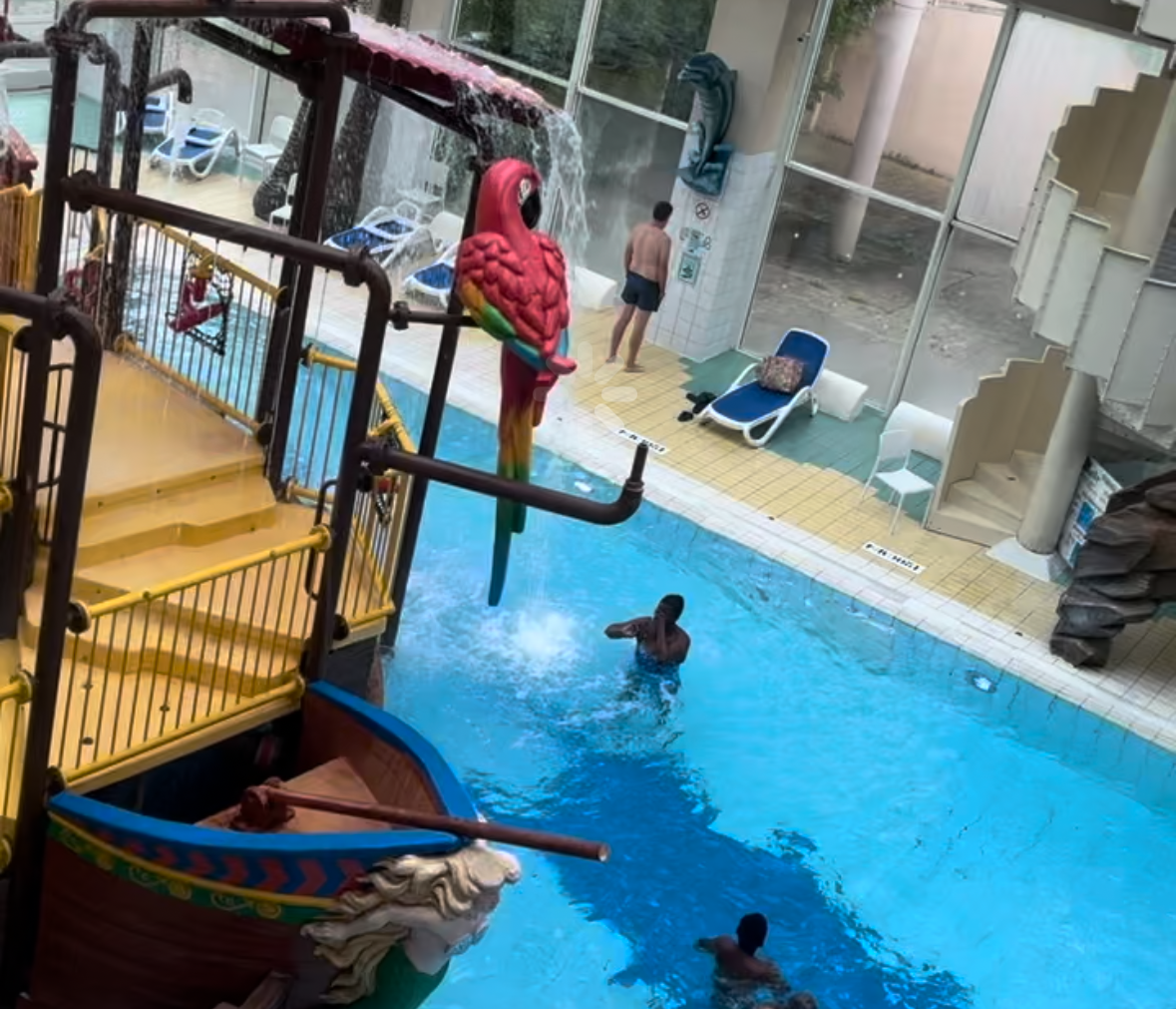 A Complete and Honest Review of The Explorers Hotel, Disneyland Paris ...